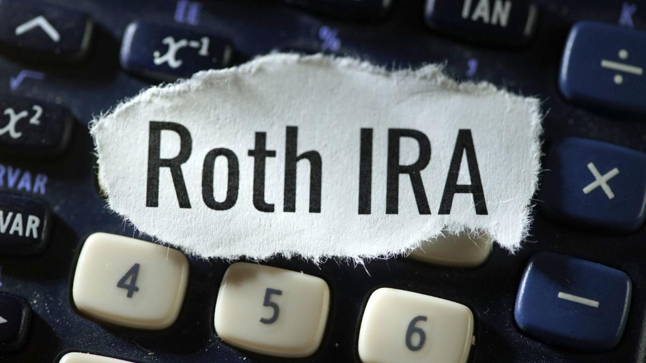 Roth IRA Conversion Benefits: Timing, Taxes & Long-Term Impact